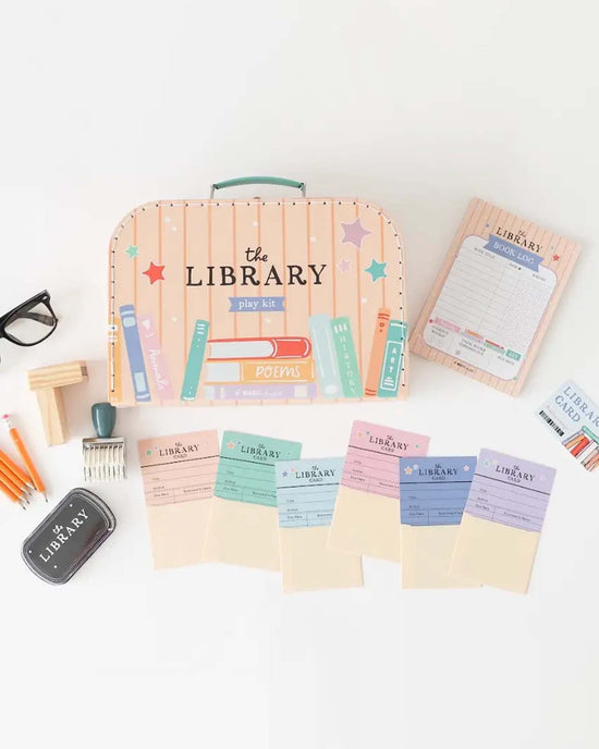 library pretend play kit – Little