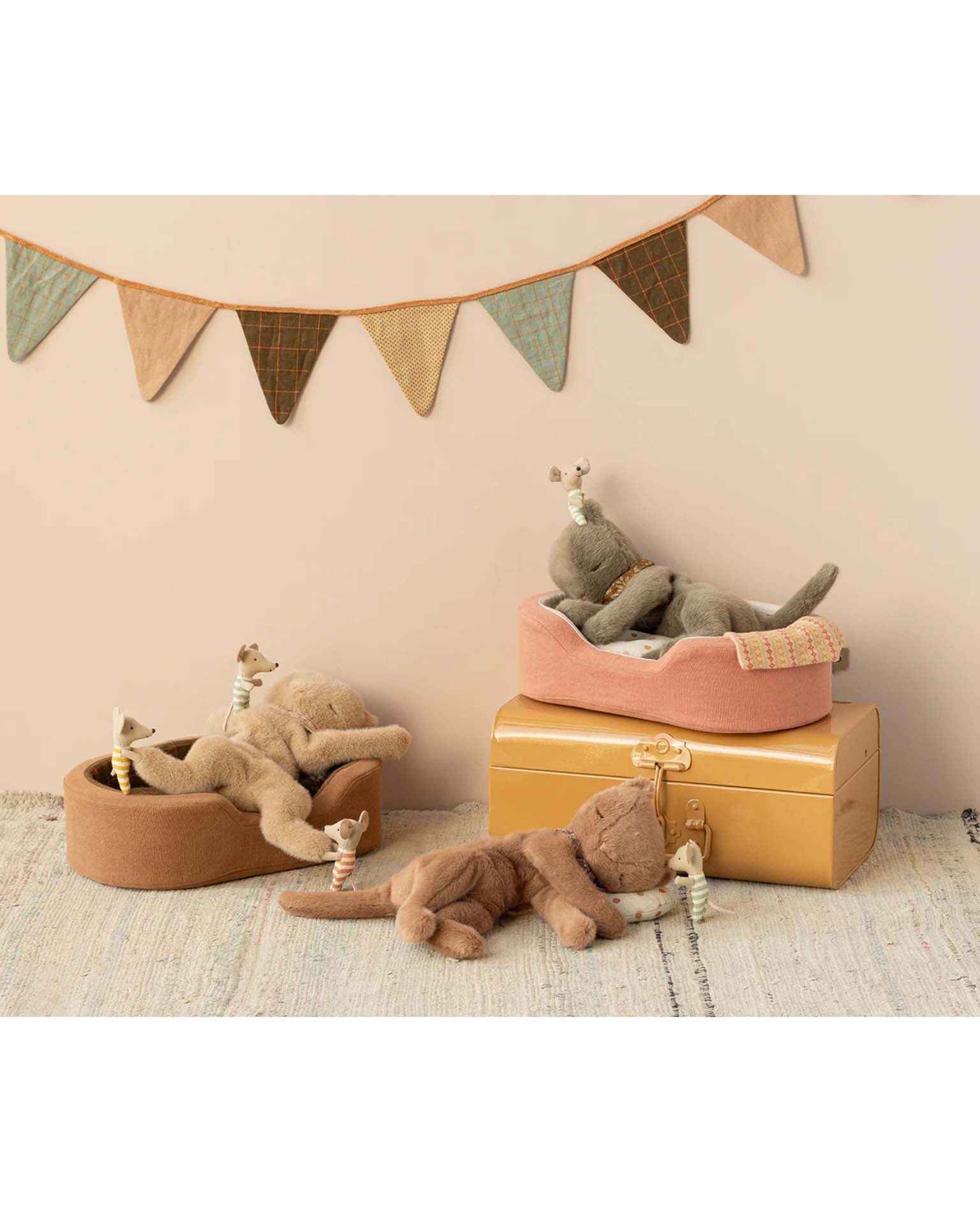 maileg kitten plush in earth grey – Little