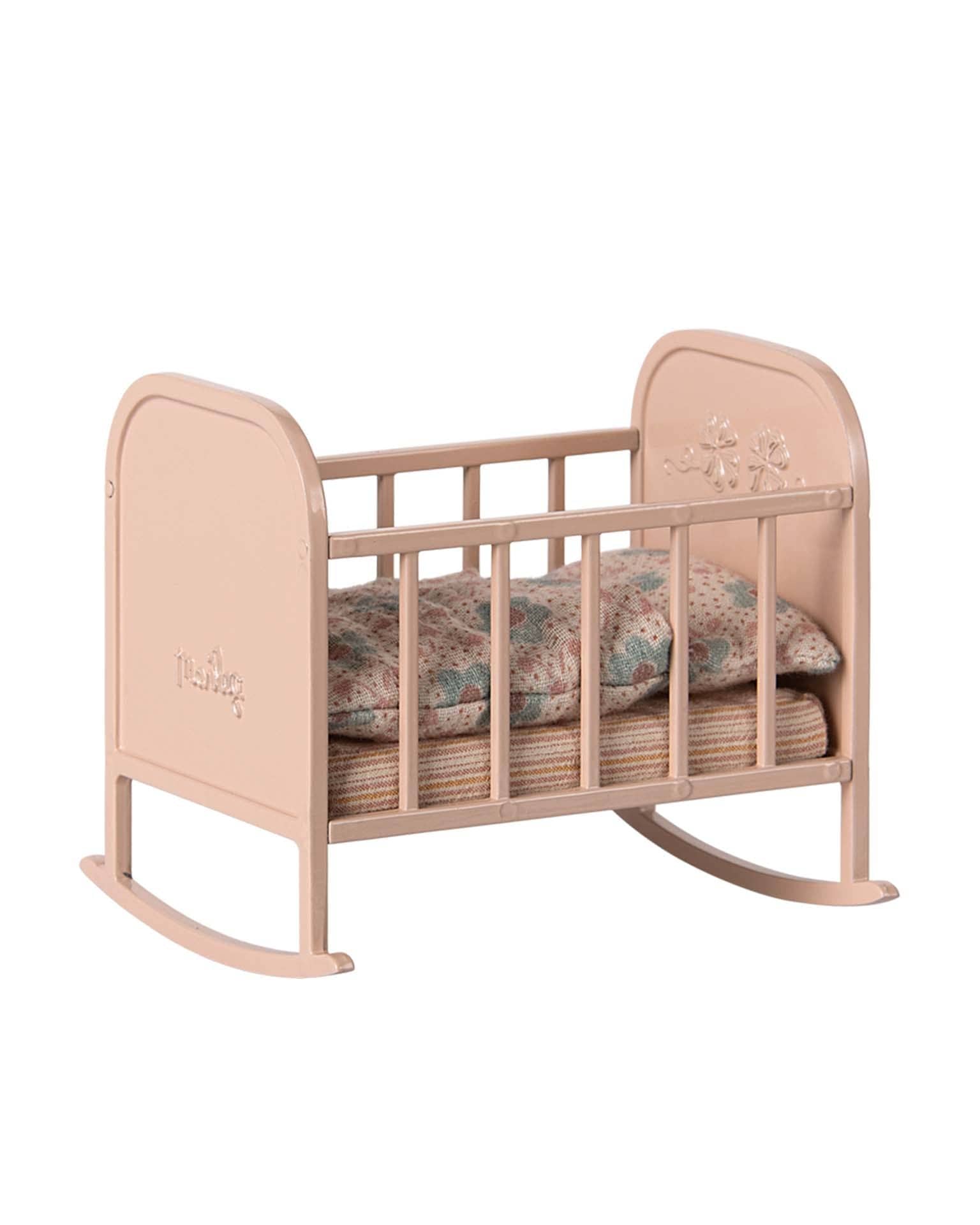 my cradle in light rose – Little