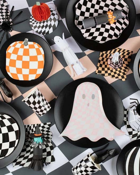 pink checker ghost plates – Little
