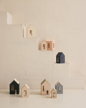 babai small magnetic dollhouse in natural play at Little